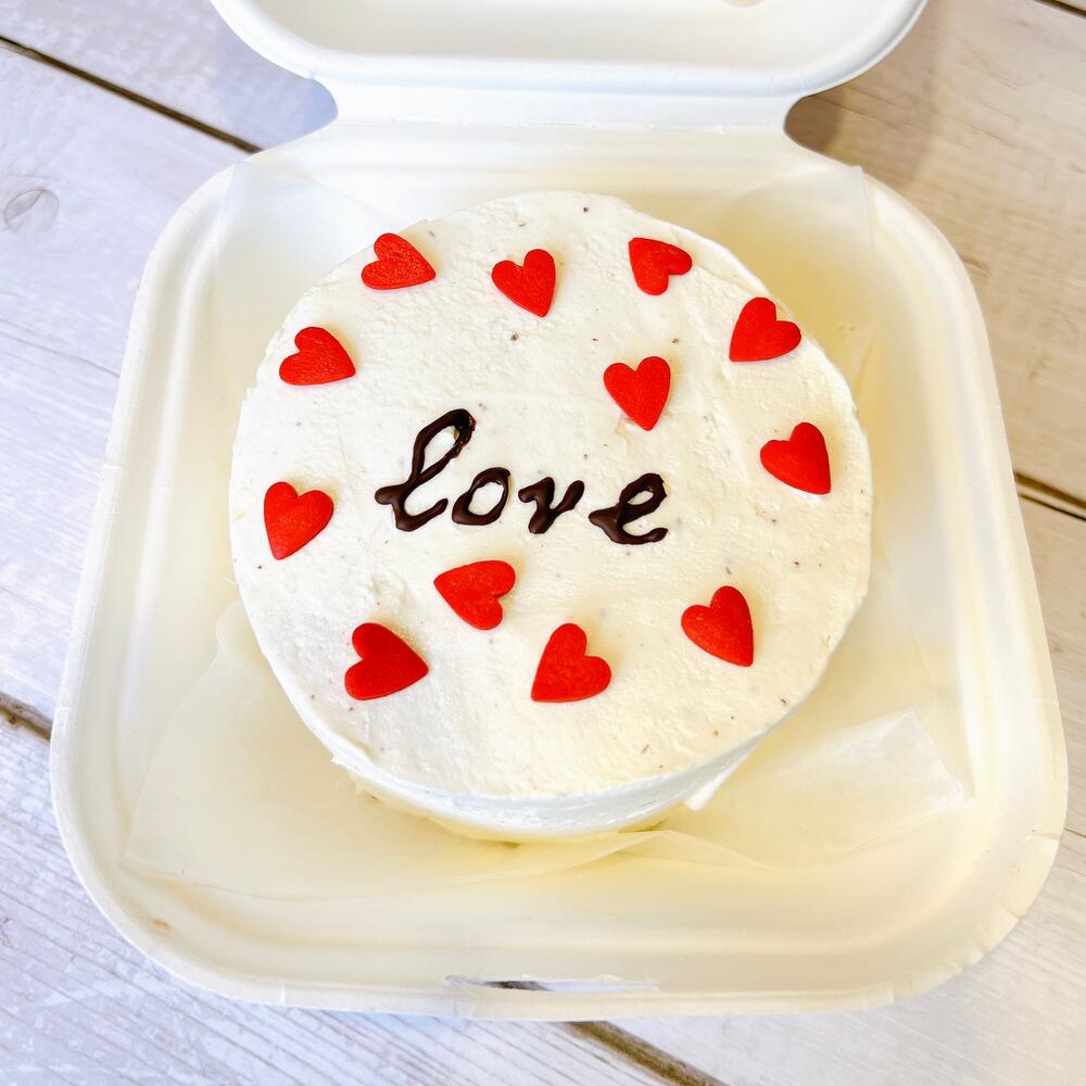 Unique Bento Cake Designs in London - DAILY WAFFLE