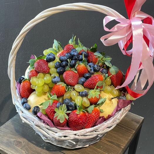 Fruit delivered store