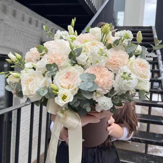 Flower delivery in Moscow, Russia — Same Day Flowers Delivered ...